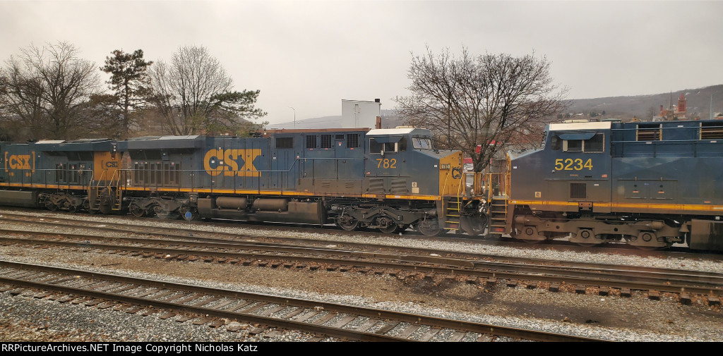 CSX 782